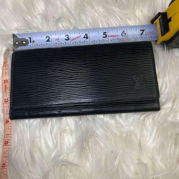 Louis Vuitton | Bags | Louis Vuitton Checkbook Wallet | Poshmark